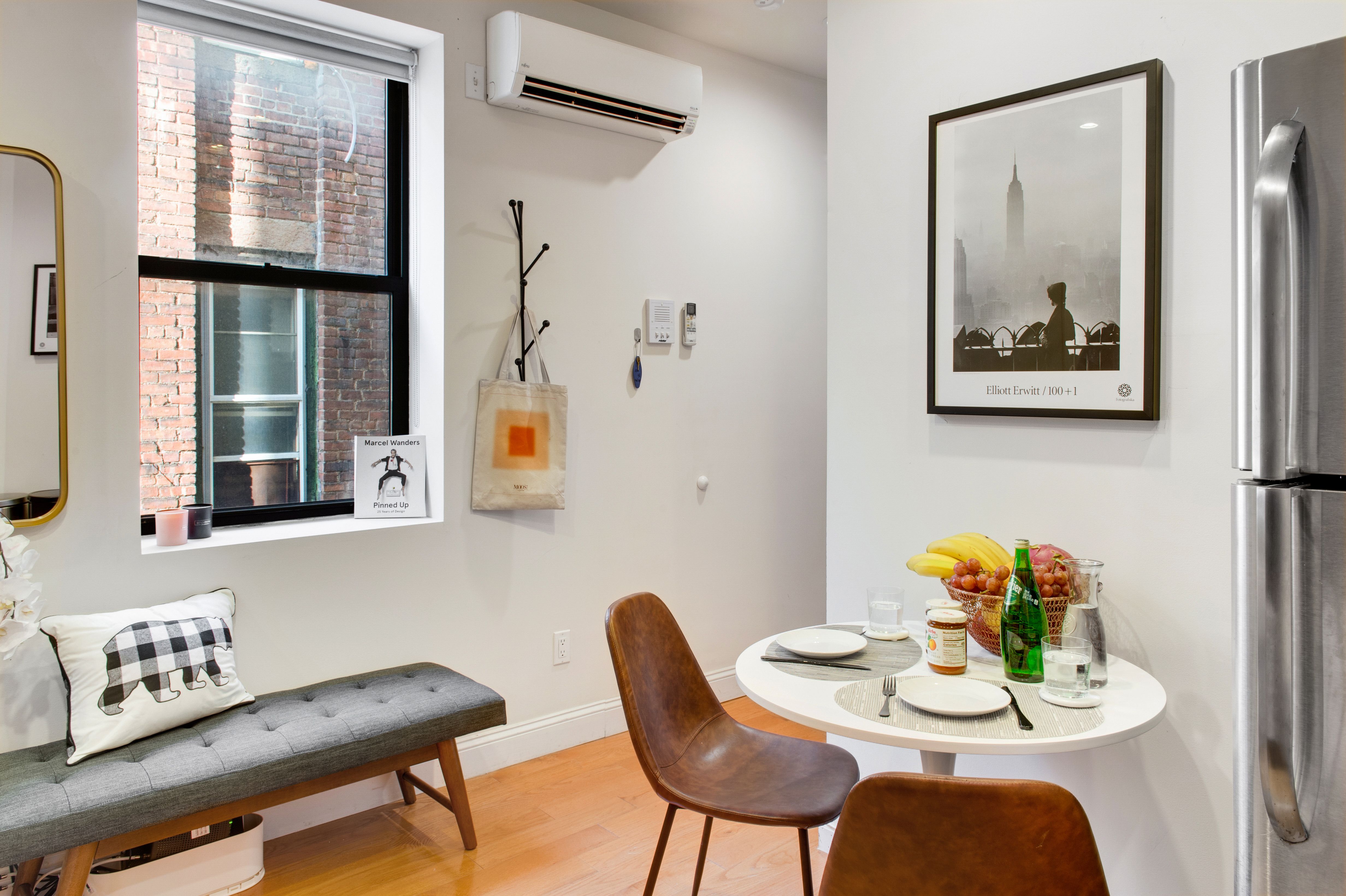 Allen St #4R - Rooms for Rent in Lower East Side | Roomrs